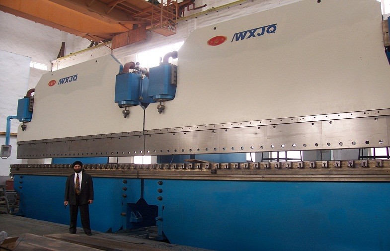 Hydraulic CNC Tandem Press Brake heavy duty plate bending machine 2 ...
